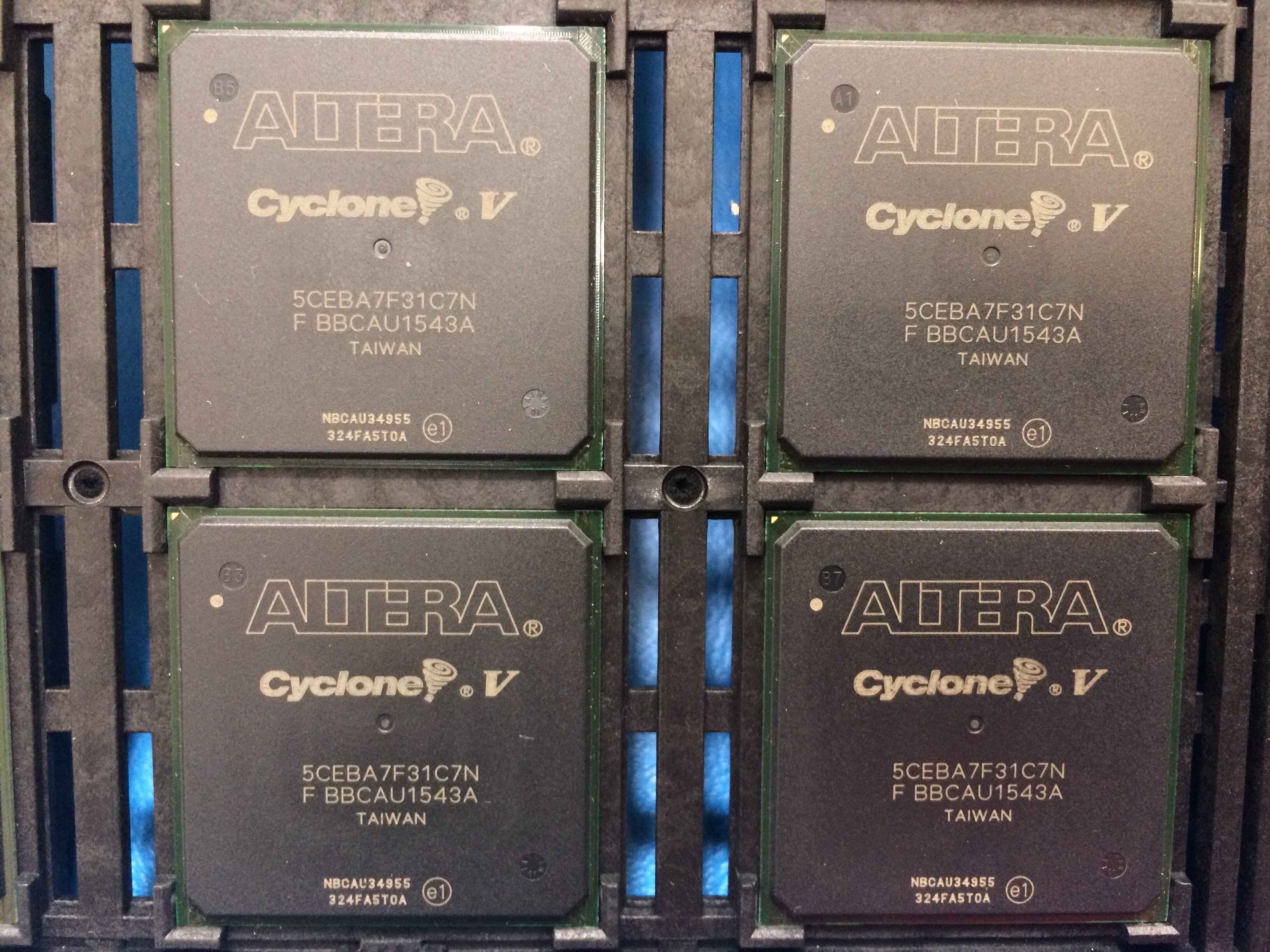Field Programmable Gate Array Fpga Integrated Circuits On Netsource 9191